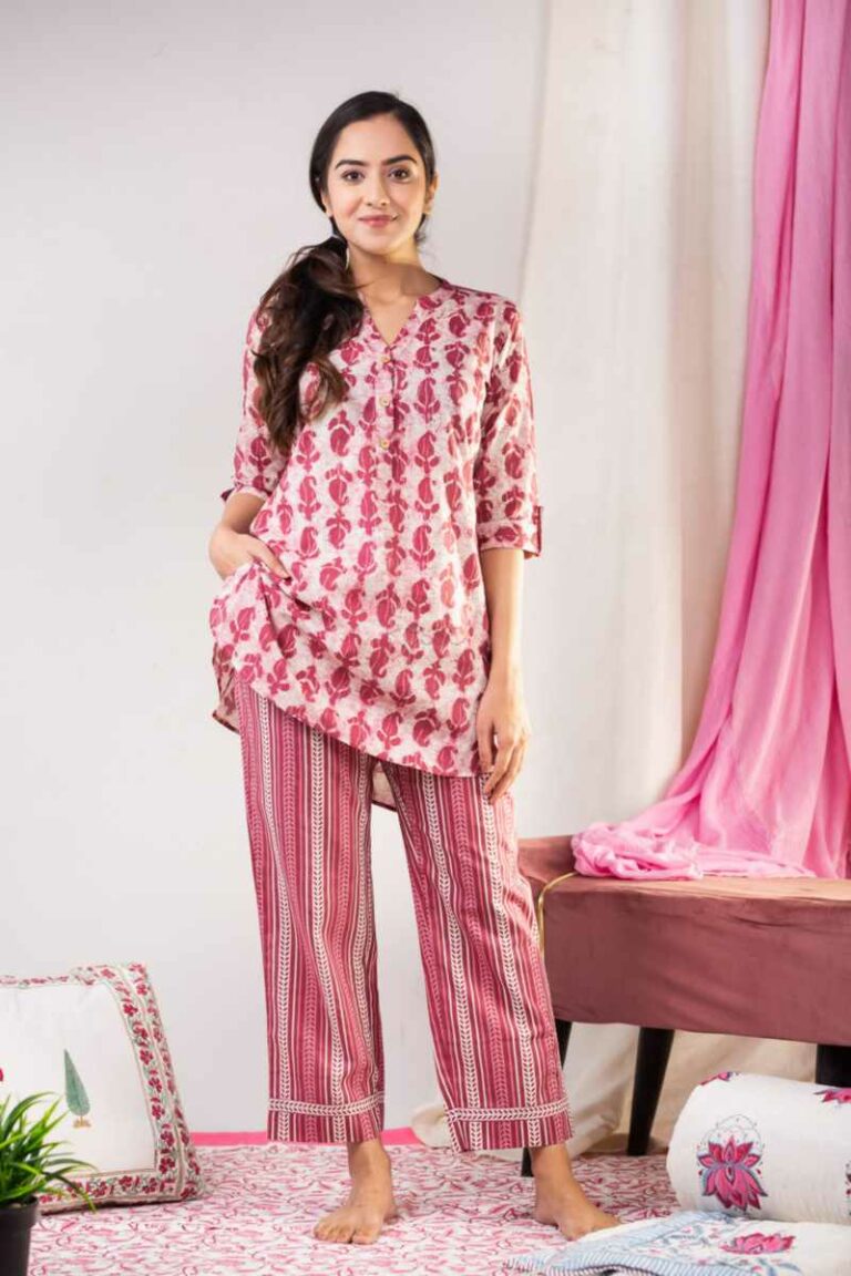 Buy Irresistible DE159 Lalima Cotton Jammies Set Online | Kusvaa