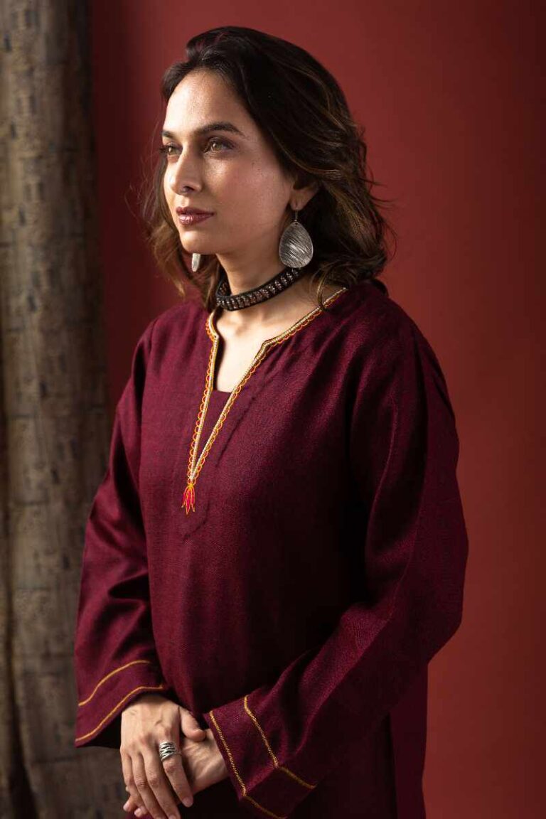 Buy Attractive DE165 Mya Woolen Short Kurti Online | Kusvaa