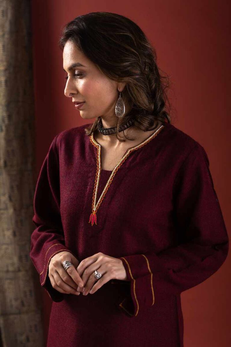 Buy Attractive DE165 Mya Woolen Short Kurti Online | Kusvaa
