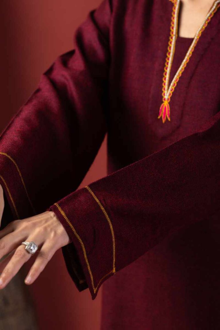 Buy Attractive DE165 Mya Woolen Short Kurti Online | Kusvaa