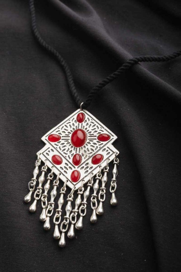 Buy Graceful KPP01 Turkish Multi Stone Pendant Online | Kusvaa
