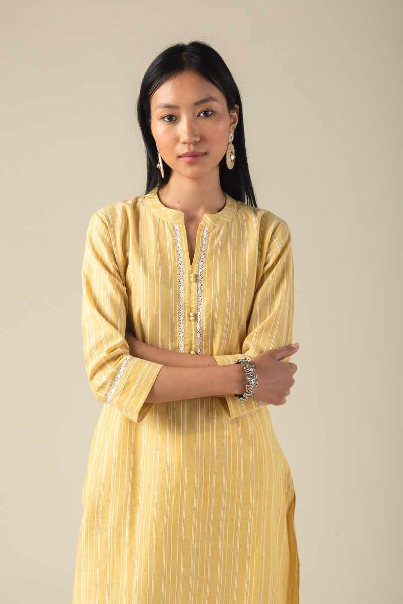 Buy Adorable WKR011 Aarohi Handloom Cotton Kurta Online | Kusvaa