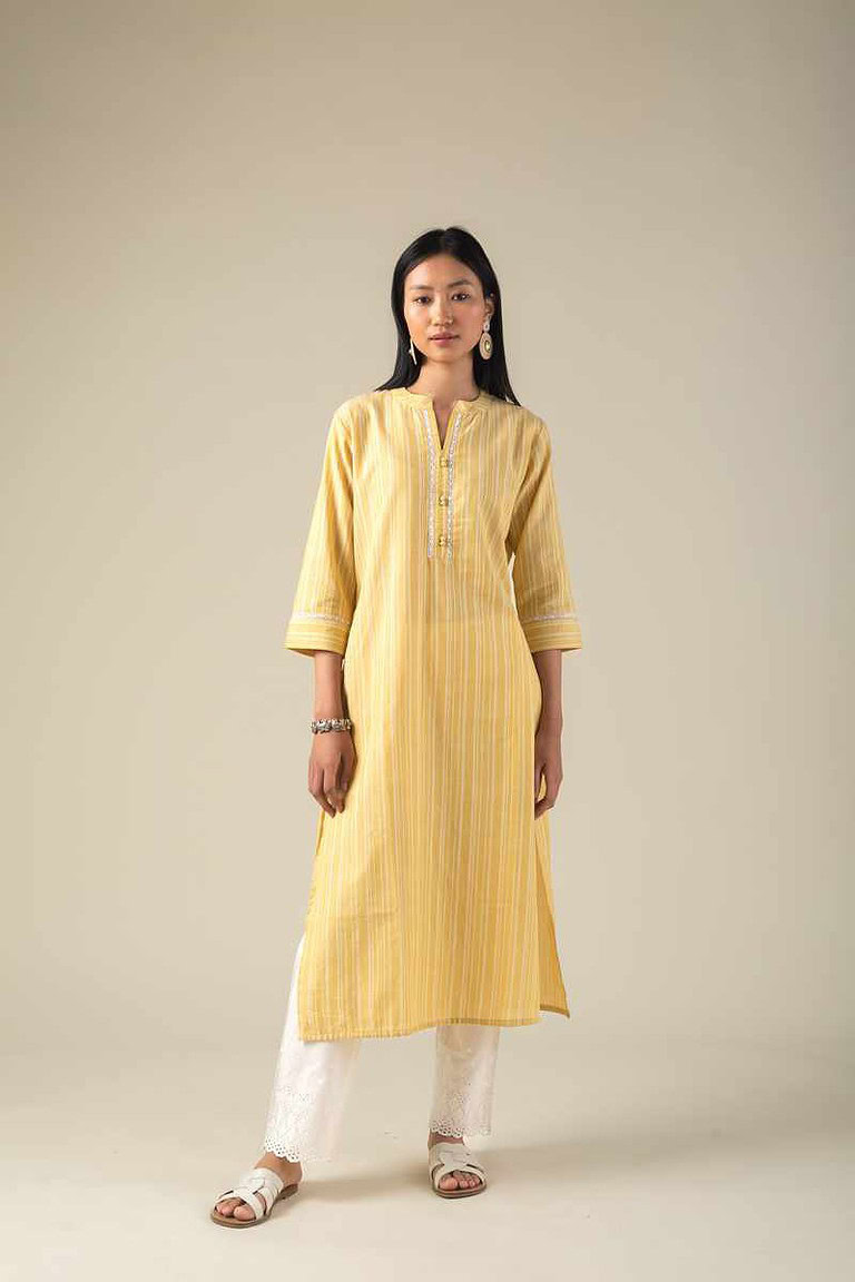 Buy Effortless NE53 Aditi Handloom Cotton Kurta Online | Kusvaa
