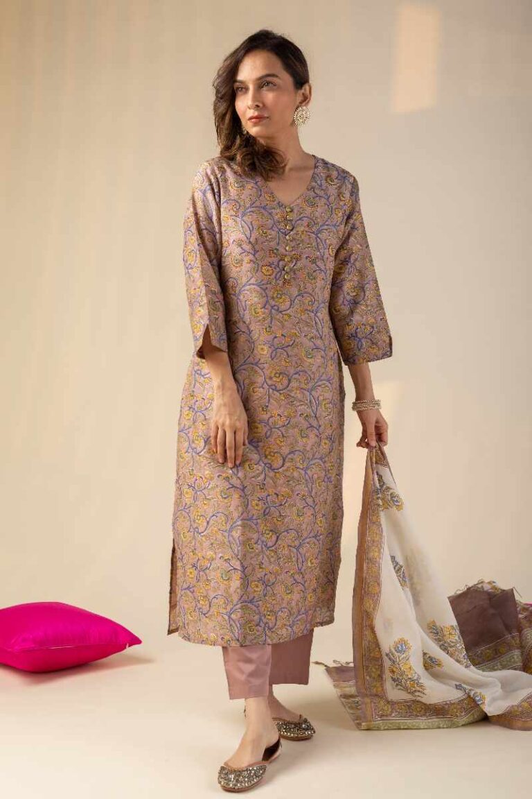 Buy Tantalizing CSS002 Veechi Chanderi Complete Suit Set Online | Kusvaa