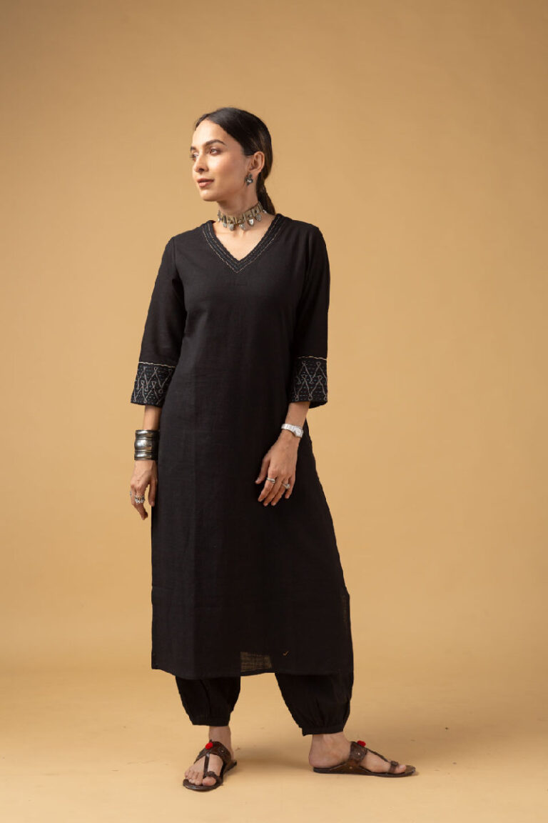 Buy Elite WKR103 Samvidha Handloom Cotton Kurta Online | Kusvaa