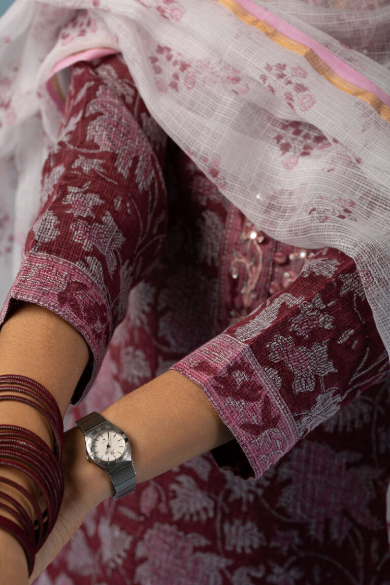 Buy Vibrant KDS015 Tvisha Kurta With Dupatta Set Online | Kusvaa